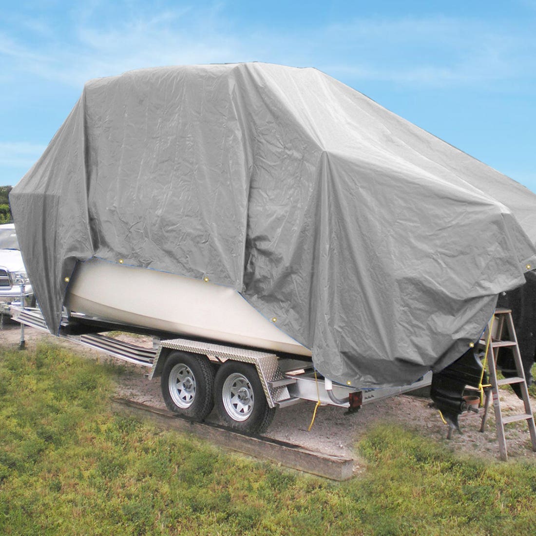 Medium Duty Poly Tarps, Size: 6' x 8'